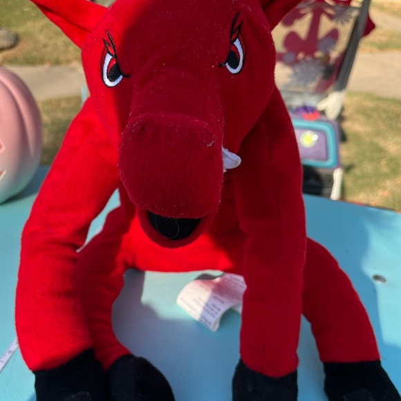 Toys | Vintage Razorback Plush Wps U Of A | Poshmark